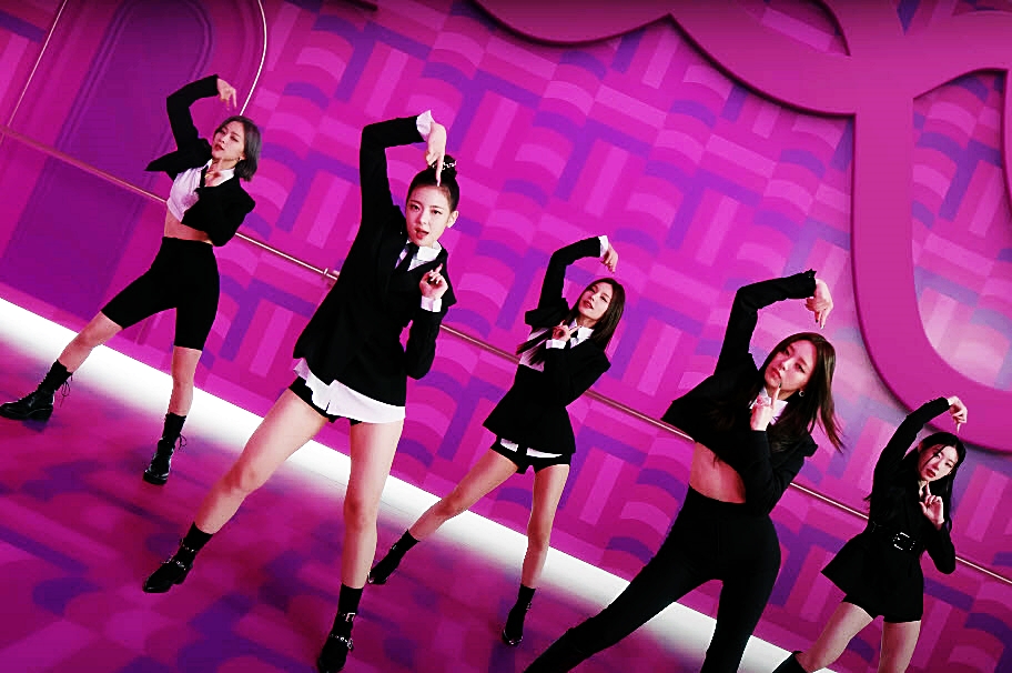 ITZY - "Boys Like You" - COREASUR